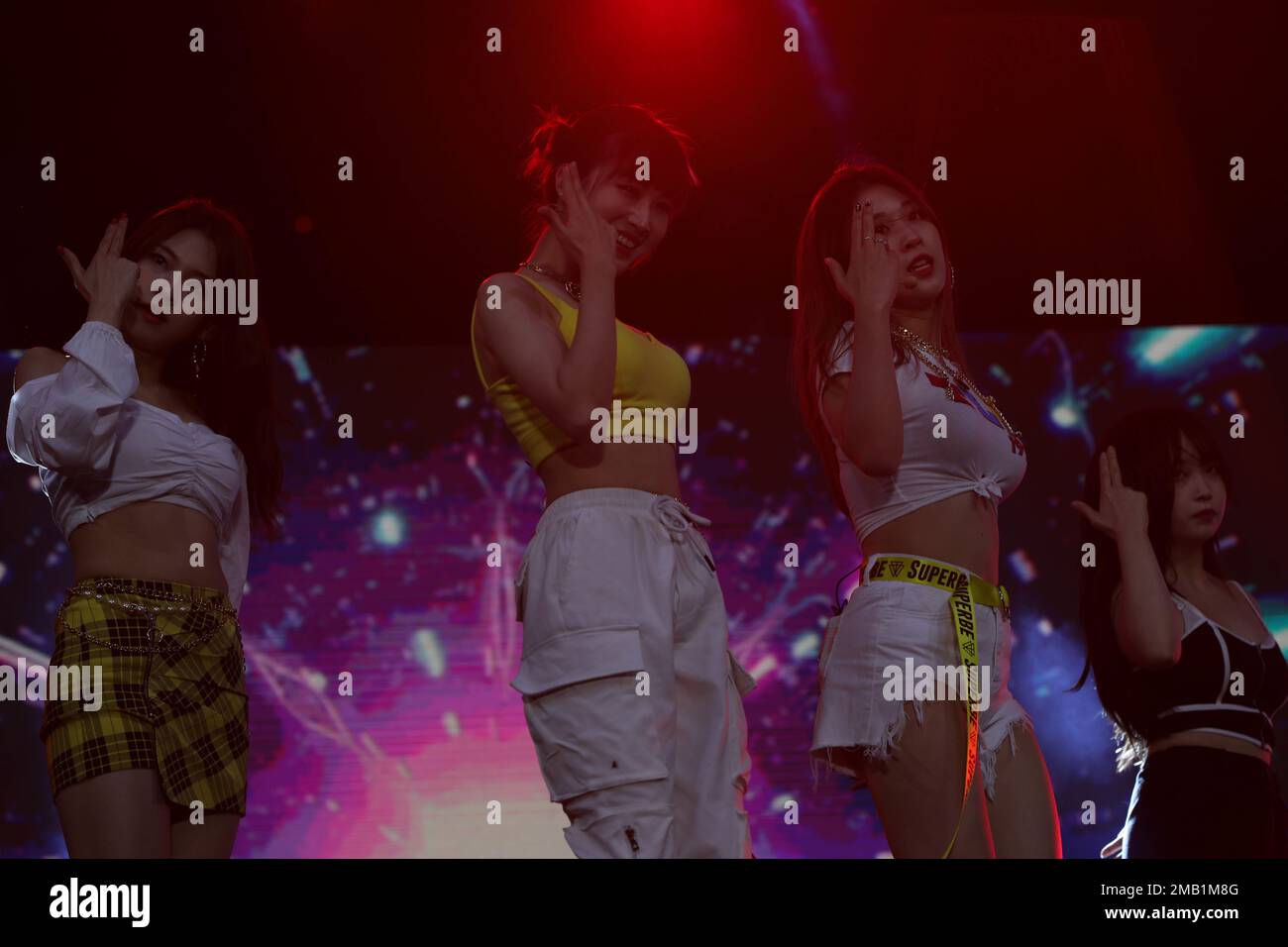 Korean army base camp hi-res stock photography and images - Alamy