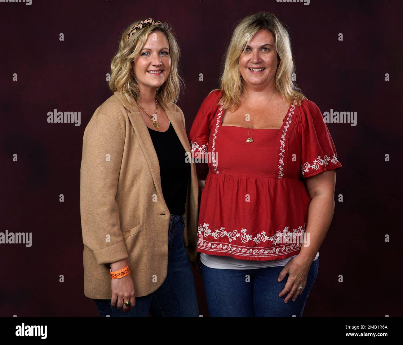 Lizzie molyneux logelin hi-res stock photography and images - Alamy