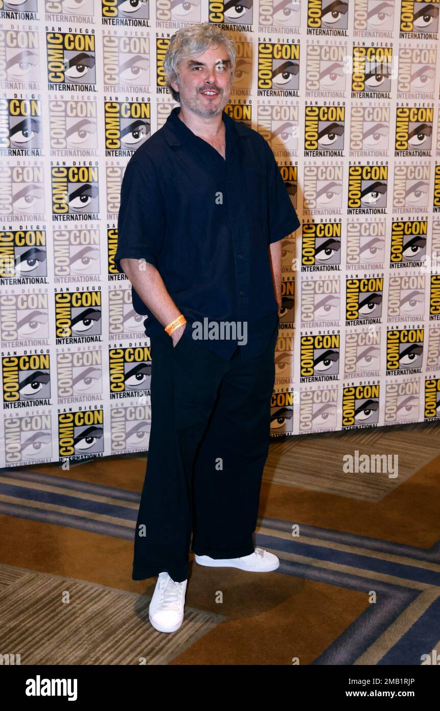 Tristan Gravelle attends a press line for "The Lord of the Rings: The ...