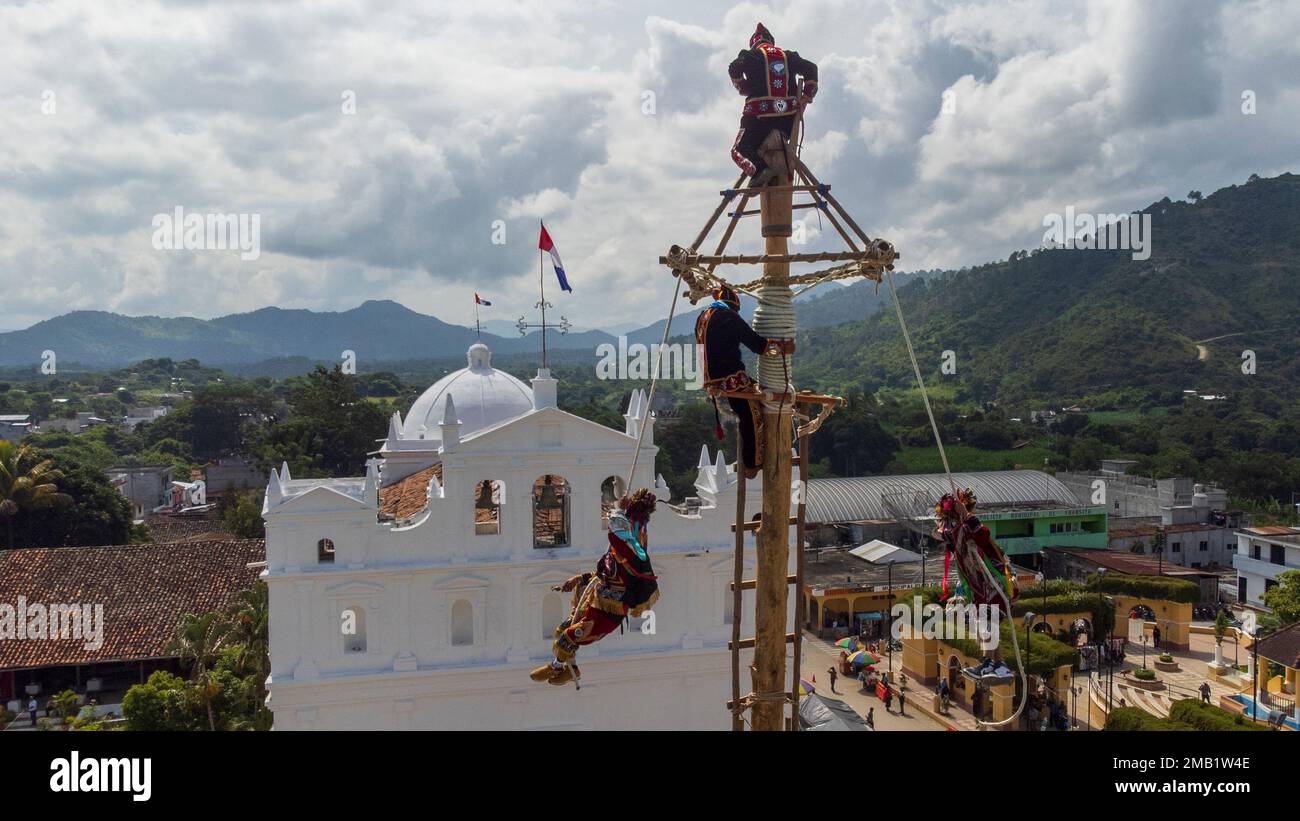 People prepare to perform the "Danza del Palo Volador," or "Dance of ...