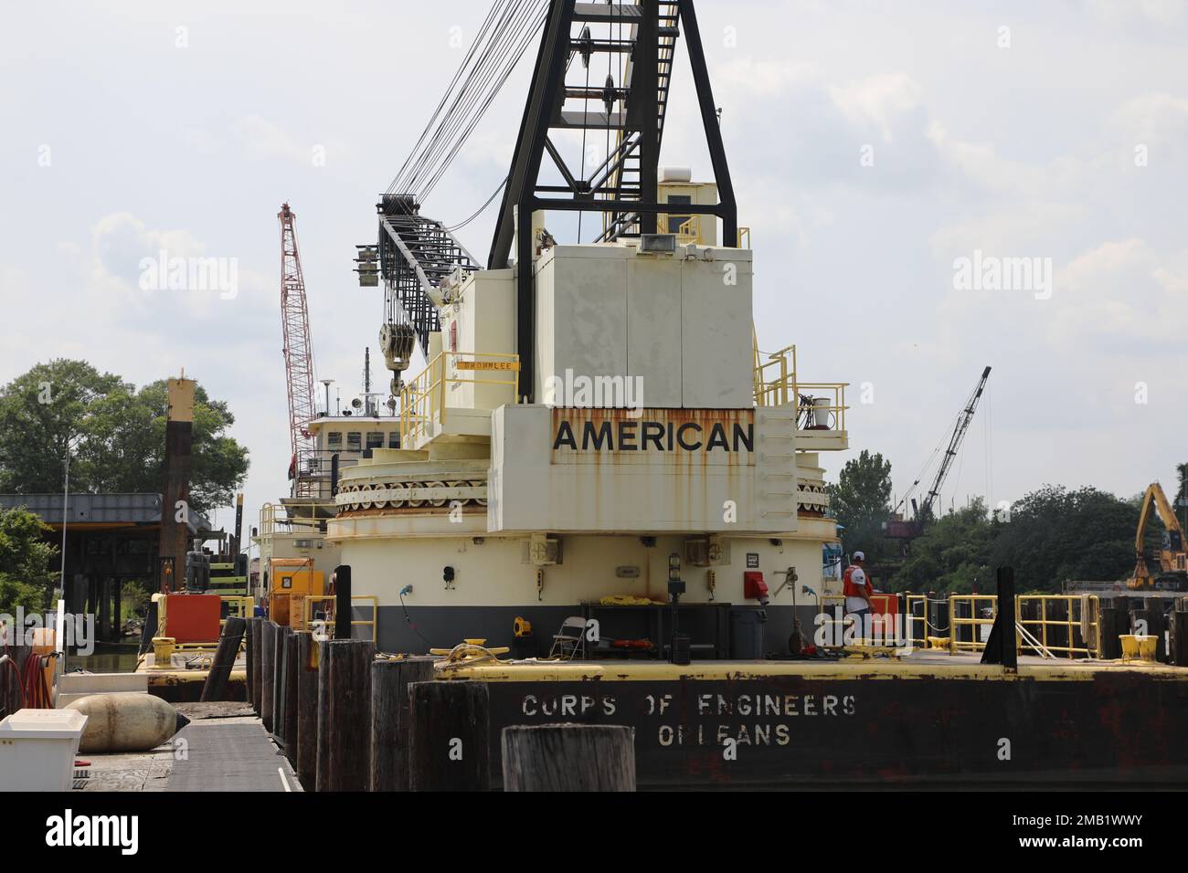 The Brownlee Barge Crane, a non-self-propelled, barge-mounted crane ...