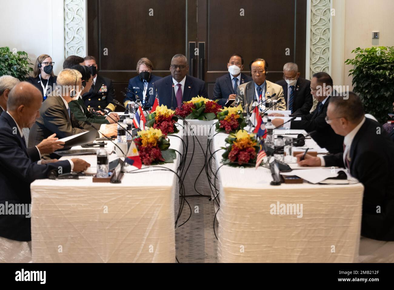 Secretary of Defense Lloyd J. Austin III meets with the ten ministers ...