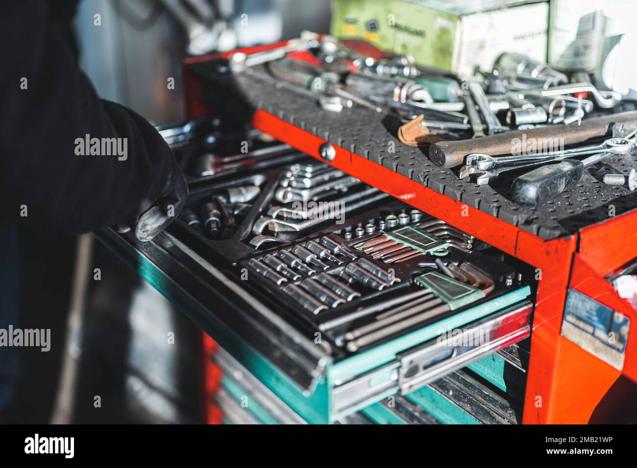 Drawer of tools hi-res stock photography and images - Alamy