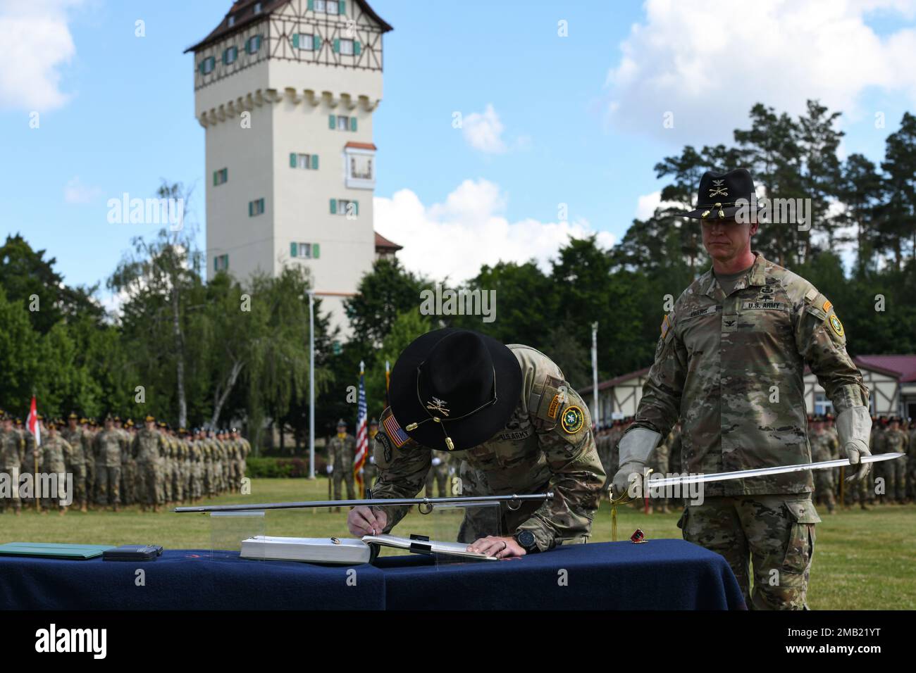 U.S. Army Col. Robert McChrystal, incoming commander of 2nd Cavalry ...