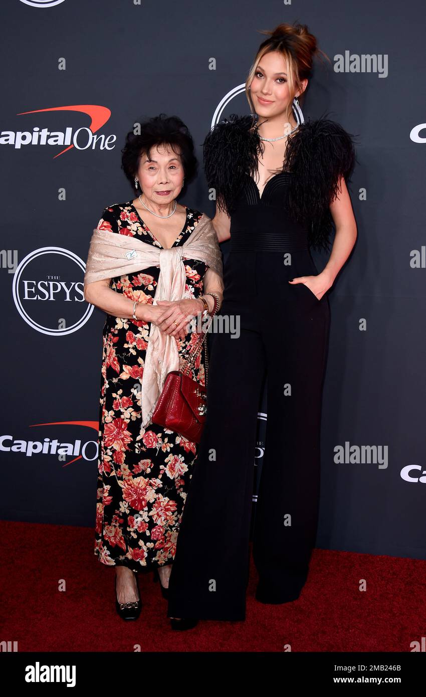 Freestyle skier Eileen Gu, right, and Yan Gu arrive at the ESPY Awards ...