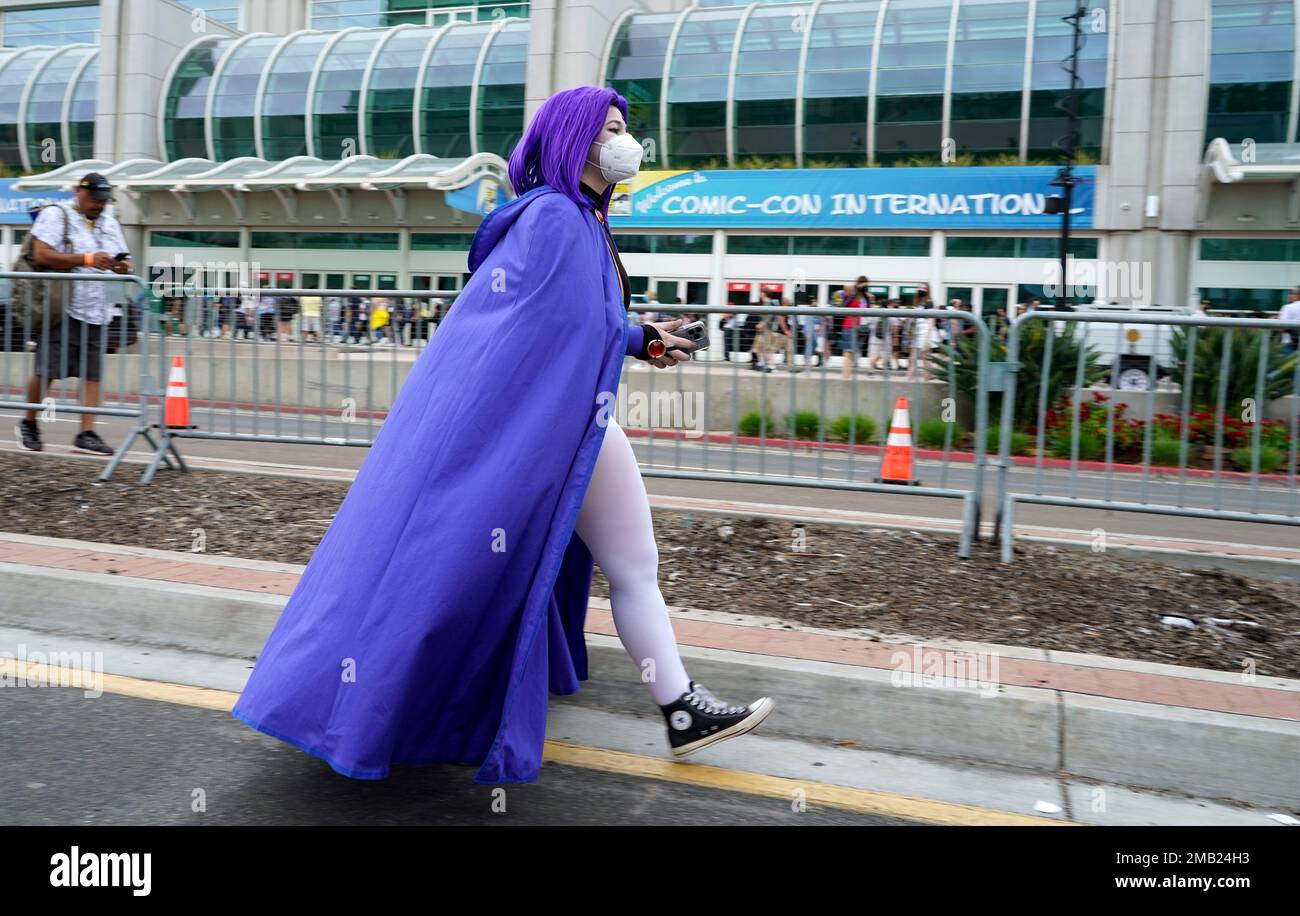 Monica Radin of San Diego, dressed as the Raven character in the ...