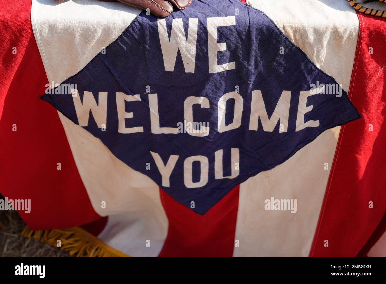 tricolors blue white red flag with text sign we welcome you Stock Photo ...