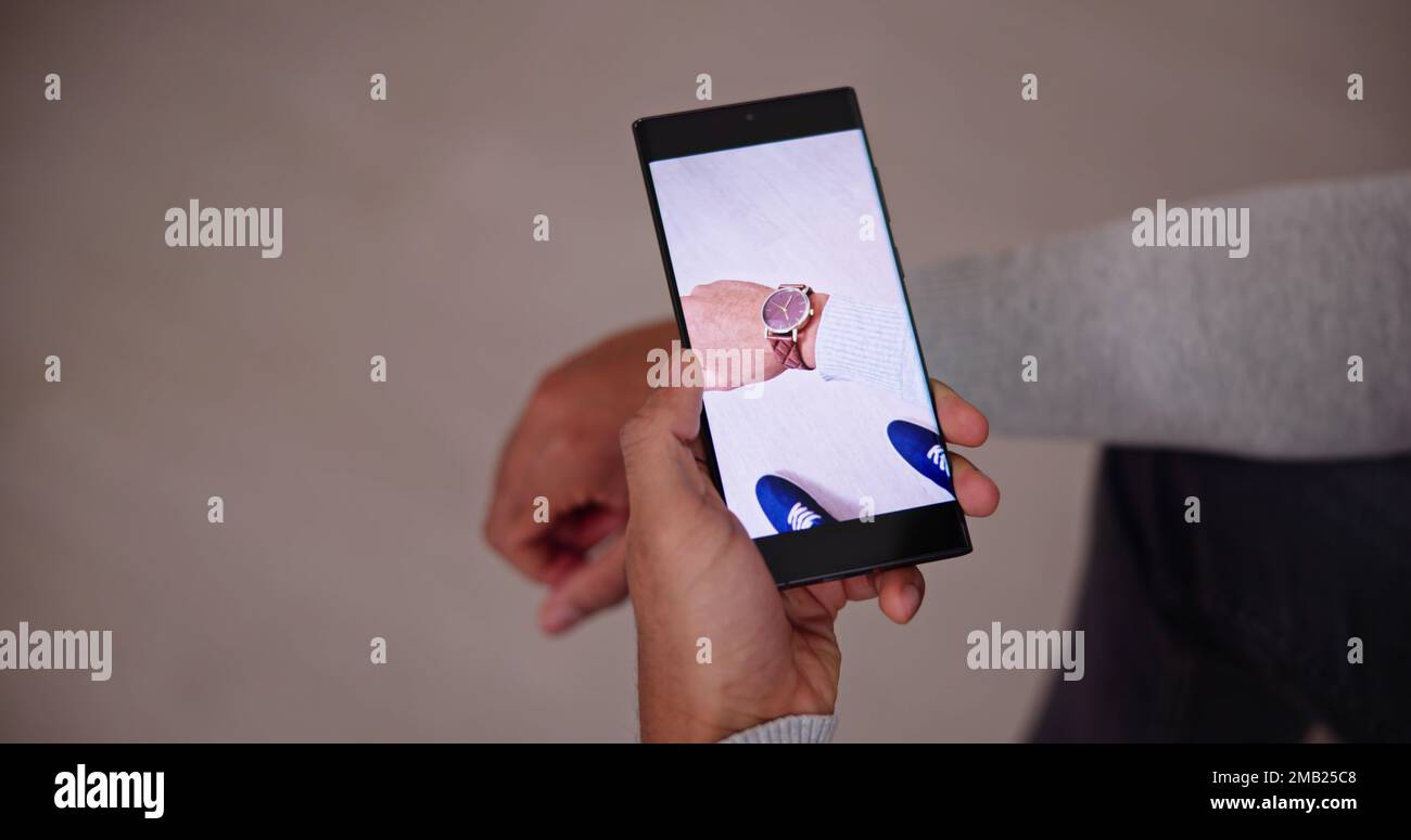 Virtual try on black hi-res stock photography and images - Alamy