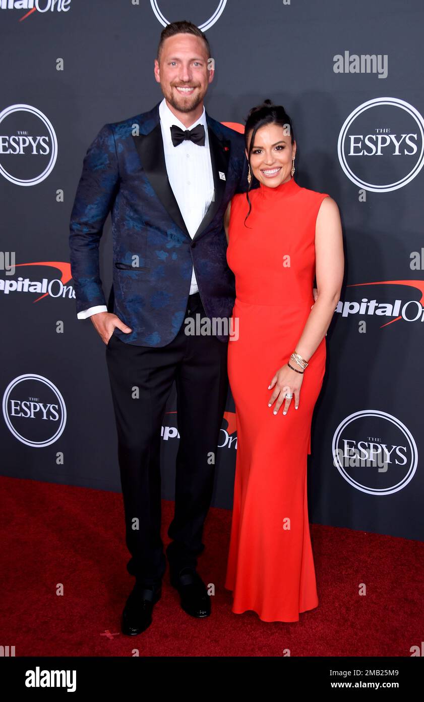 Hunter Pence, left, and Alexis Pence arrive at the ESPY Awards on ...