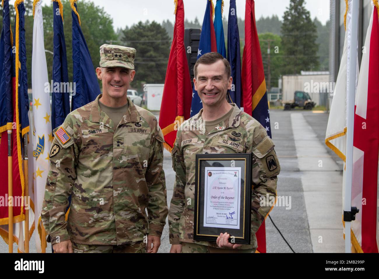 Lt. Col. Kevin Easter relinquishes command of the 1-229th Attack ...