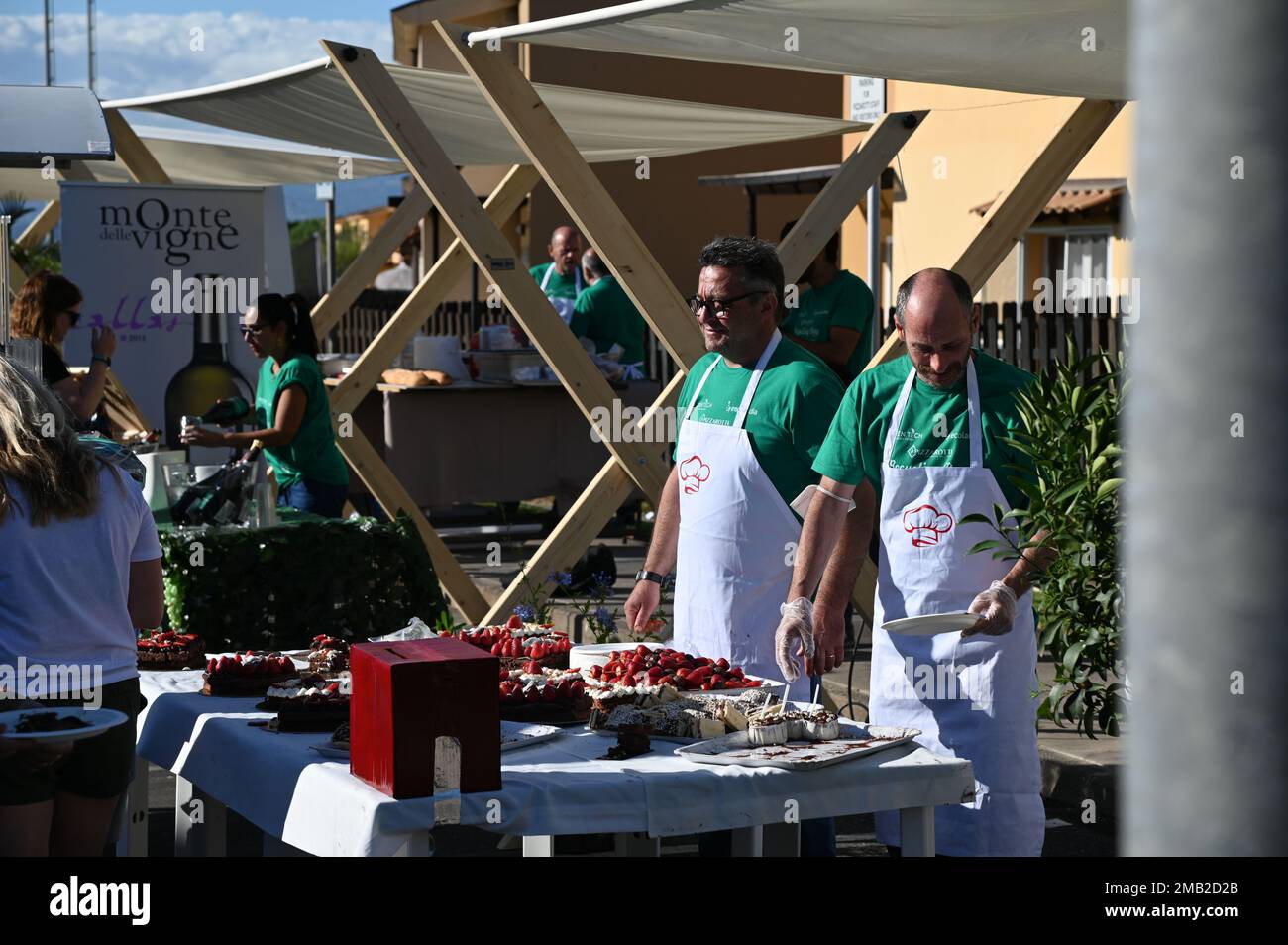 Pizzaroti hi-res stock photography and images - Alamy
