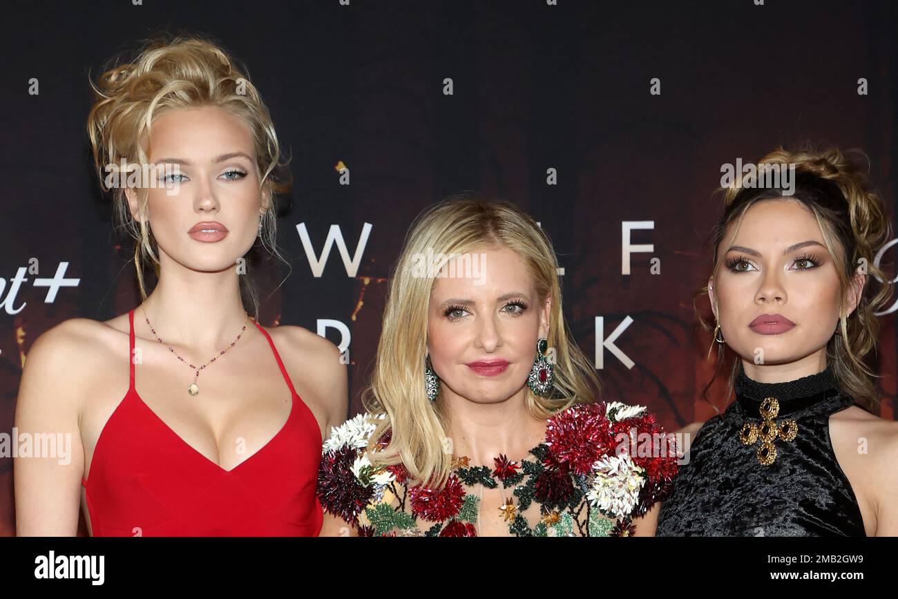 Chloe rose robertson hi-res stock photography and images - Alamy