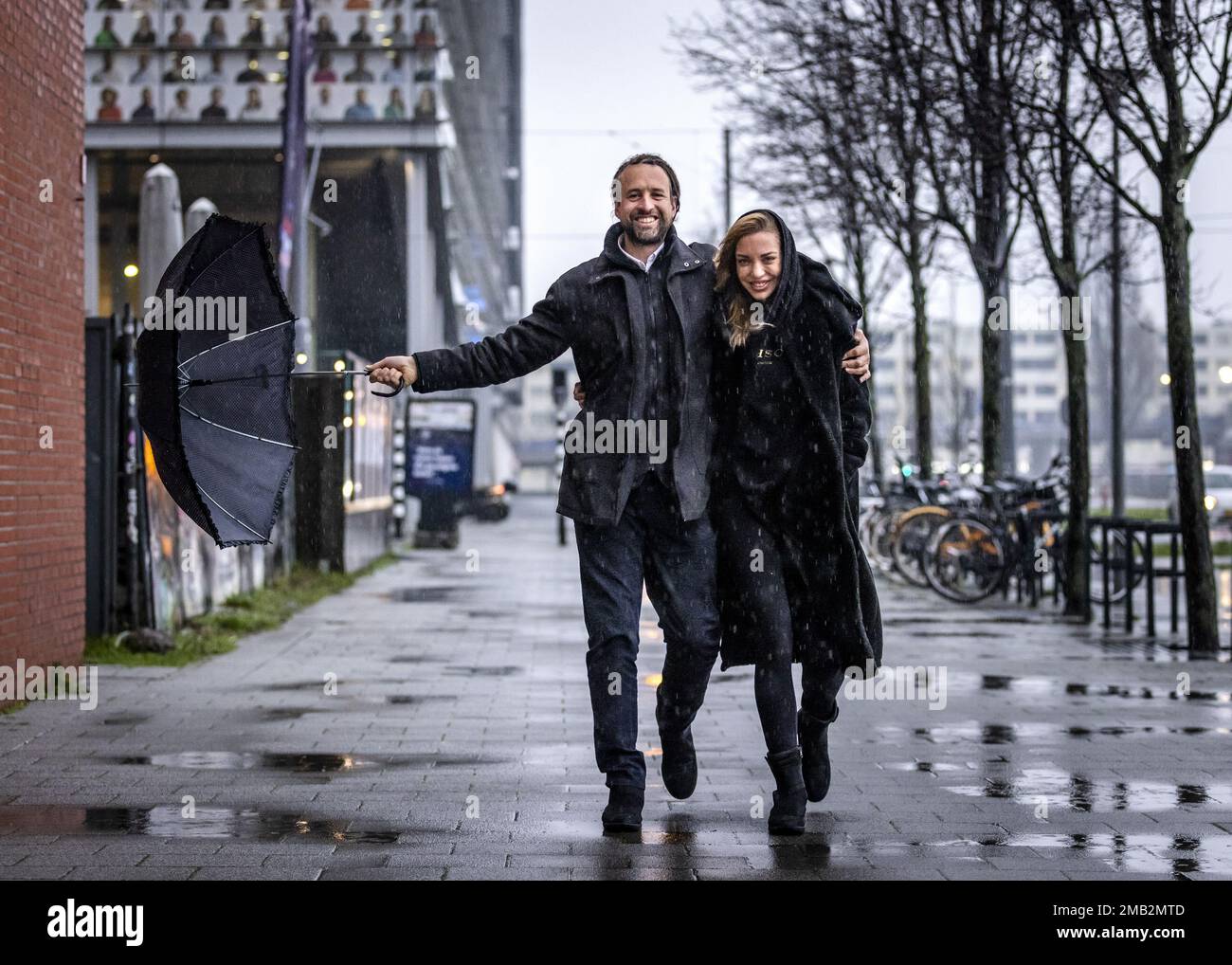 ROTTERDAM - Willem Engel and his partner arrive at the court of ...