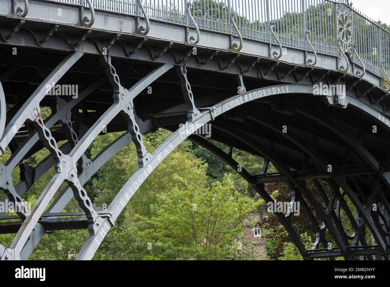 The Iron Bridge over the River Severn, Ironbridge Gorge, Shropshire ...