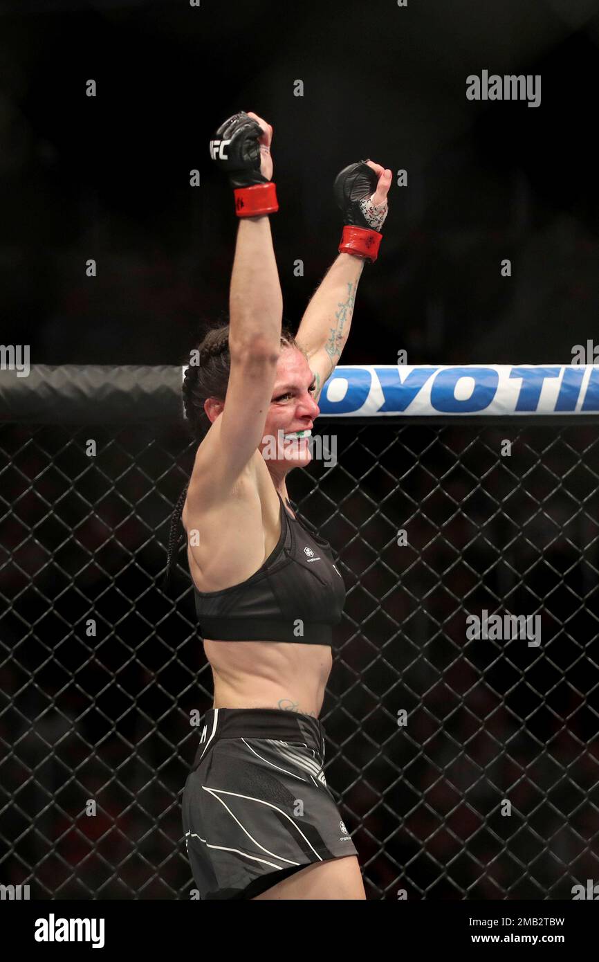 Lauren Murphy celebrates after her bout against Miesha Tate at UFC on ...