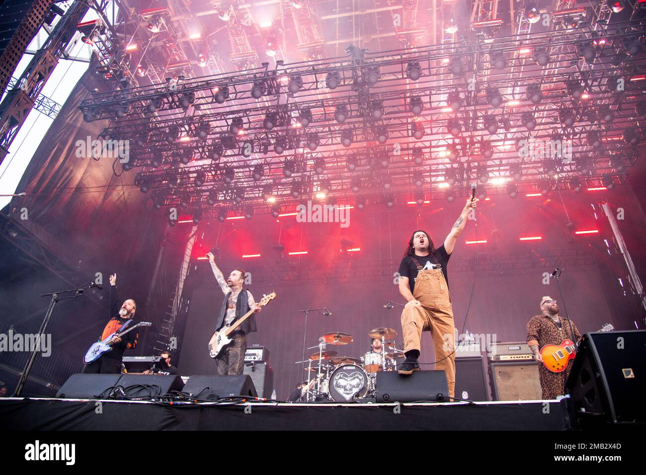 Dallas Green, left, Chris Steele, Jordan Hastings, George Pettit, and ...