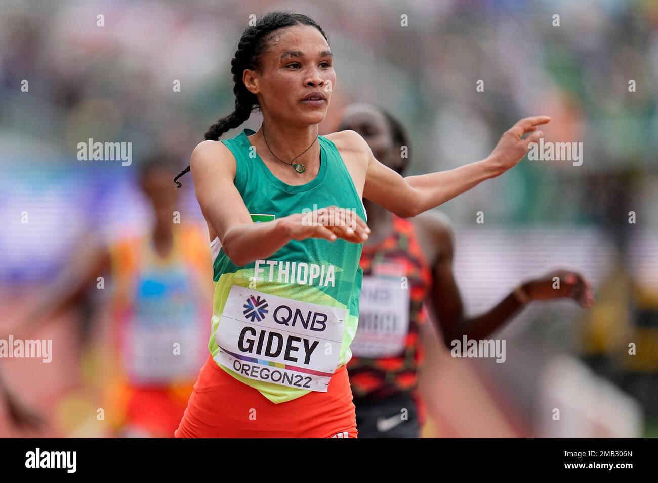 Letesenbet Gidey, of Ethiopia, wins the women's 10000-meter run final ...