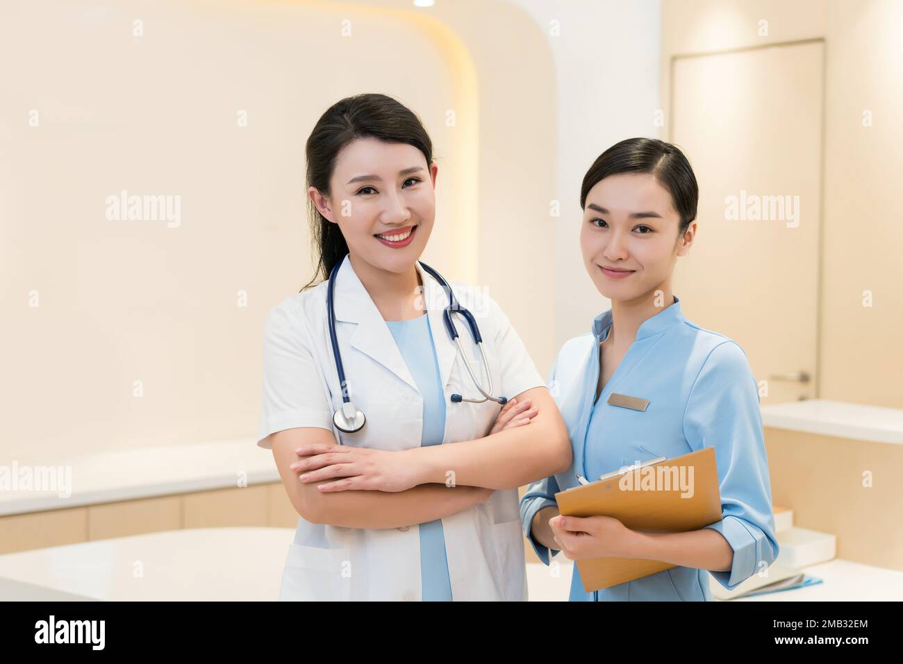 Doctors and nurses portraits Stock Photo - Alamy