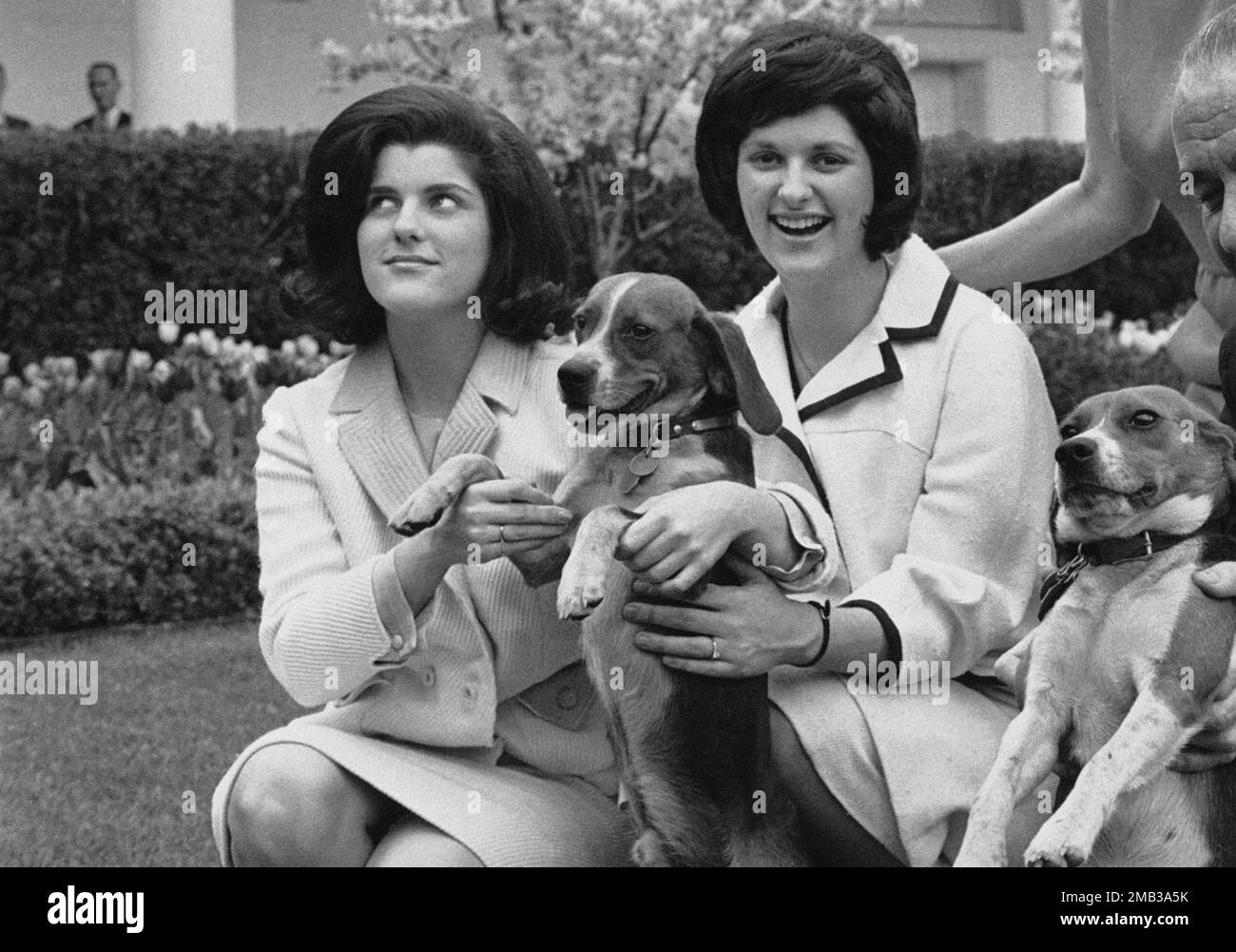 Lynda Johnson, right, and her younger sister Luci, 16, pose with Him ...