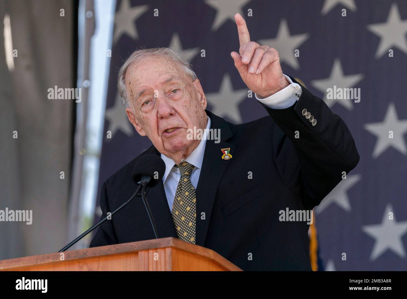 Retired U.S. Air Force Gen. Chuck Horner speaks during the ...