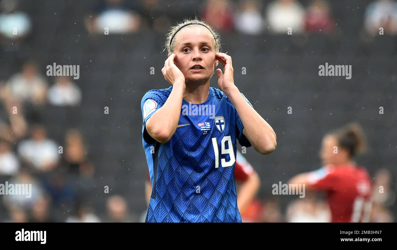 Finland's Essi Sainio during the Women Euro 2022 group B soccer match ...