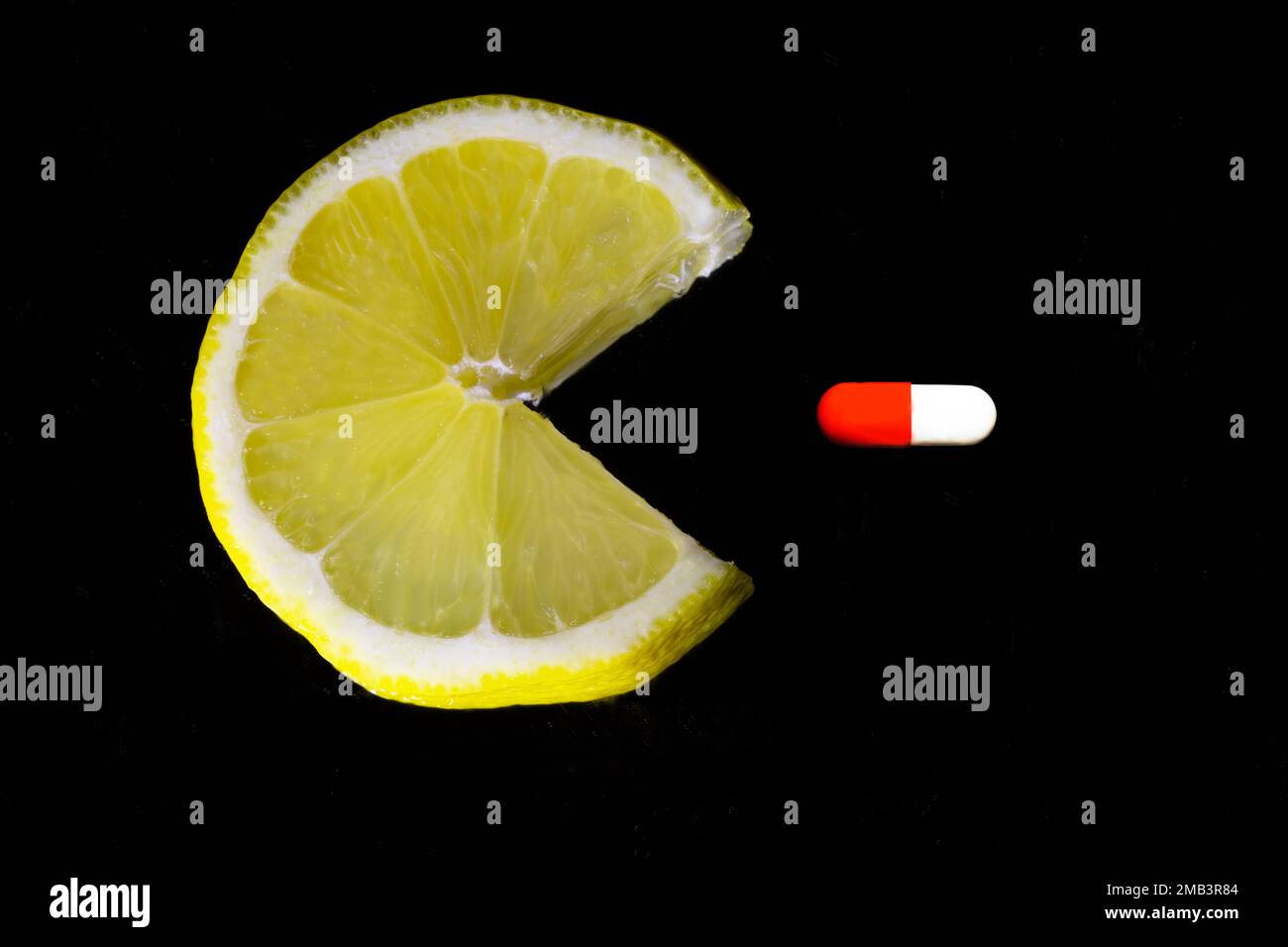 Lime slice backlit hi-res stock photography and images - Alamy