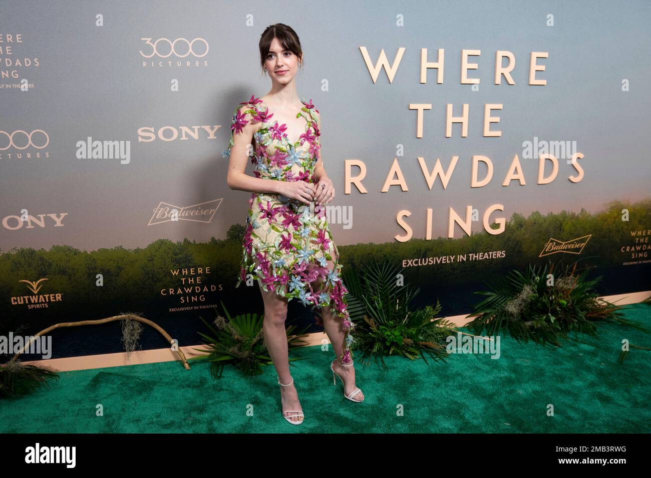 Daisy Edgar-Jones attends the premiere of "Where the Crawdads Sing" at ...