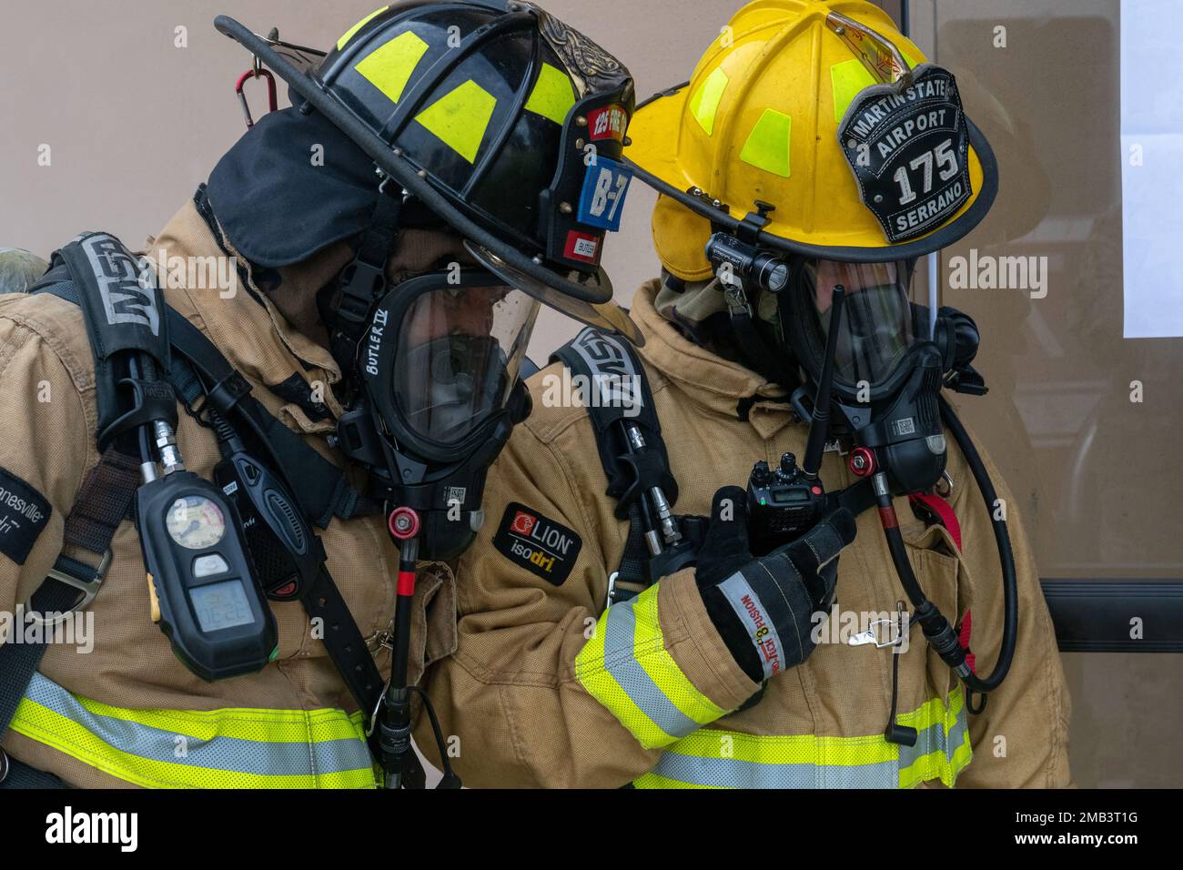 JACKSONVILLE AIR NATIONAL GUARD BASE, Fla. -- U.S. Airmen from the ...