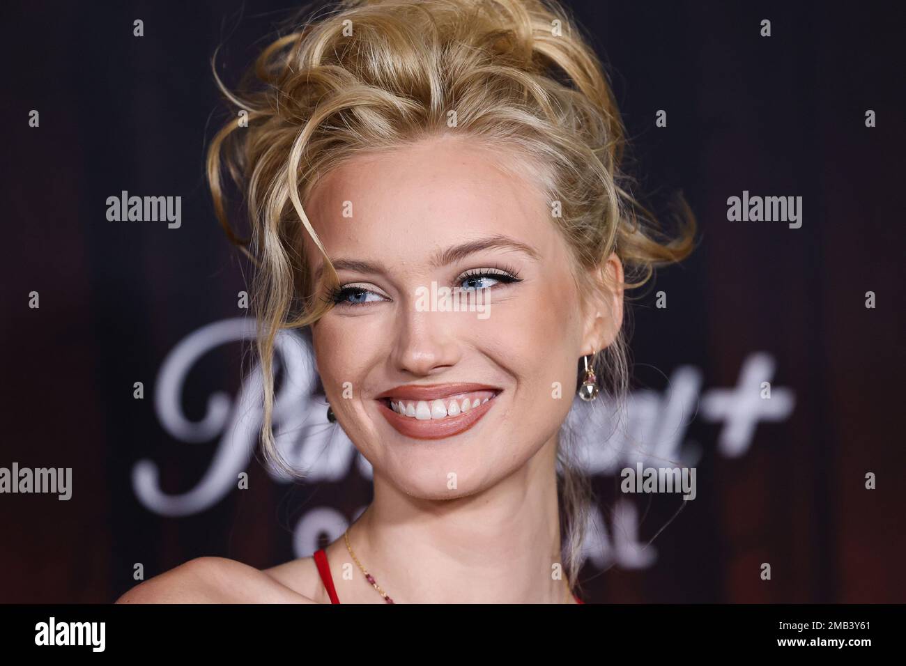 Chloe rose robertson hi-res stock photography and images - Alamy