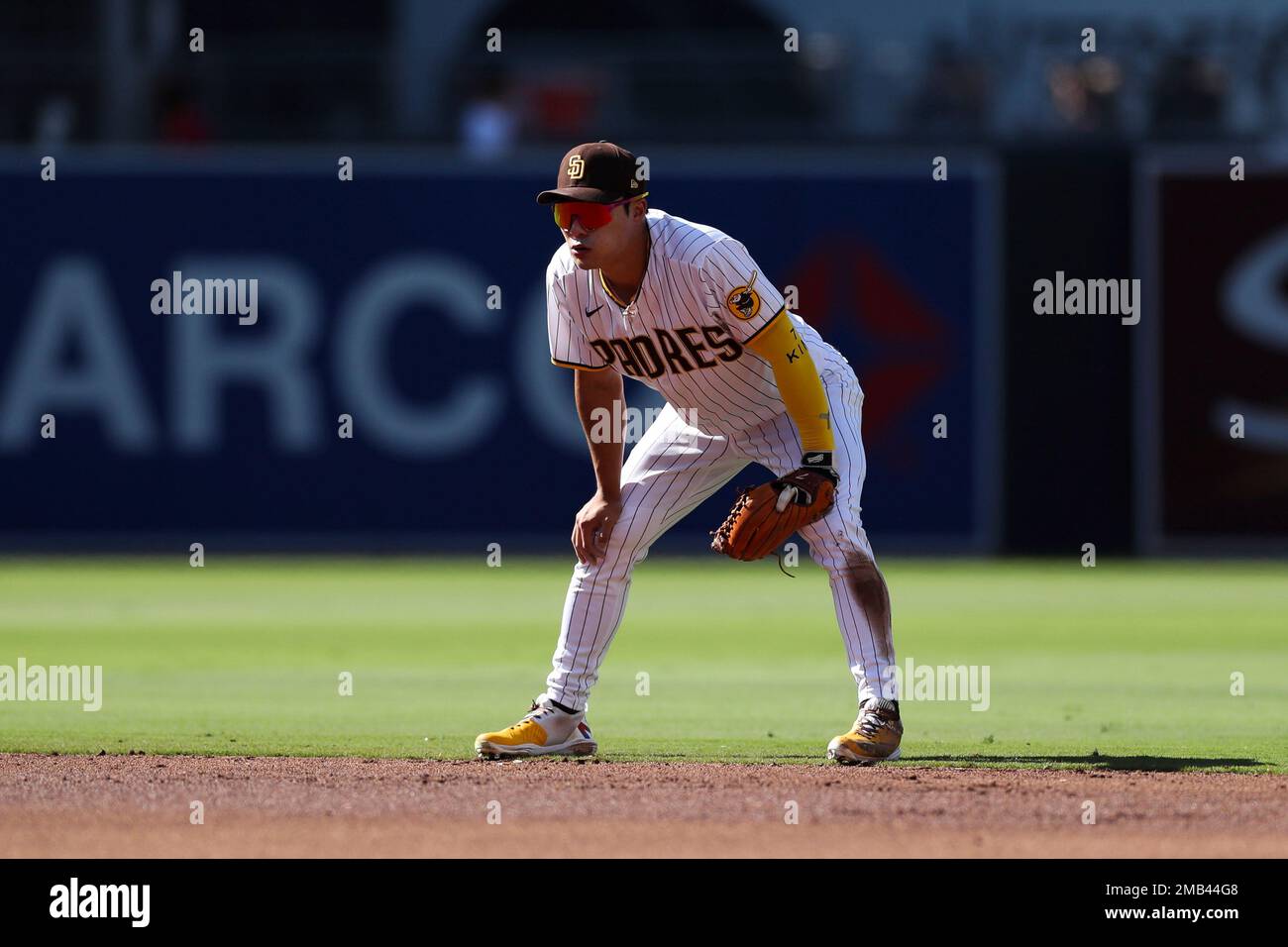 San Diego Padres shortstop Ha-Seong Kim plays in a baseball game ...