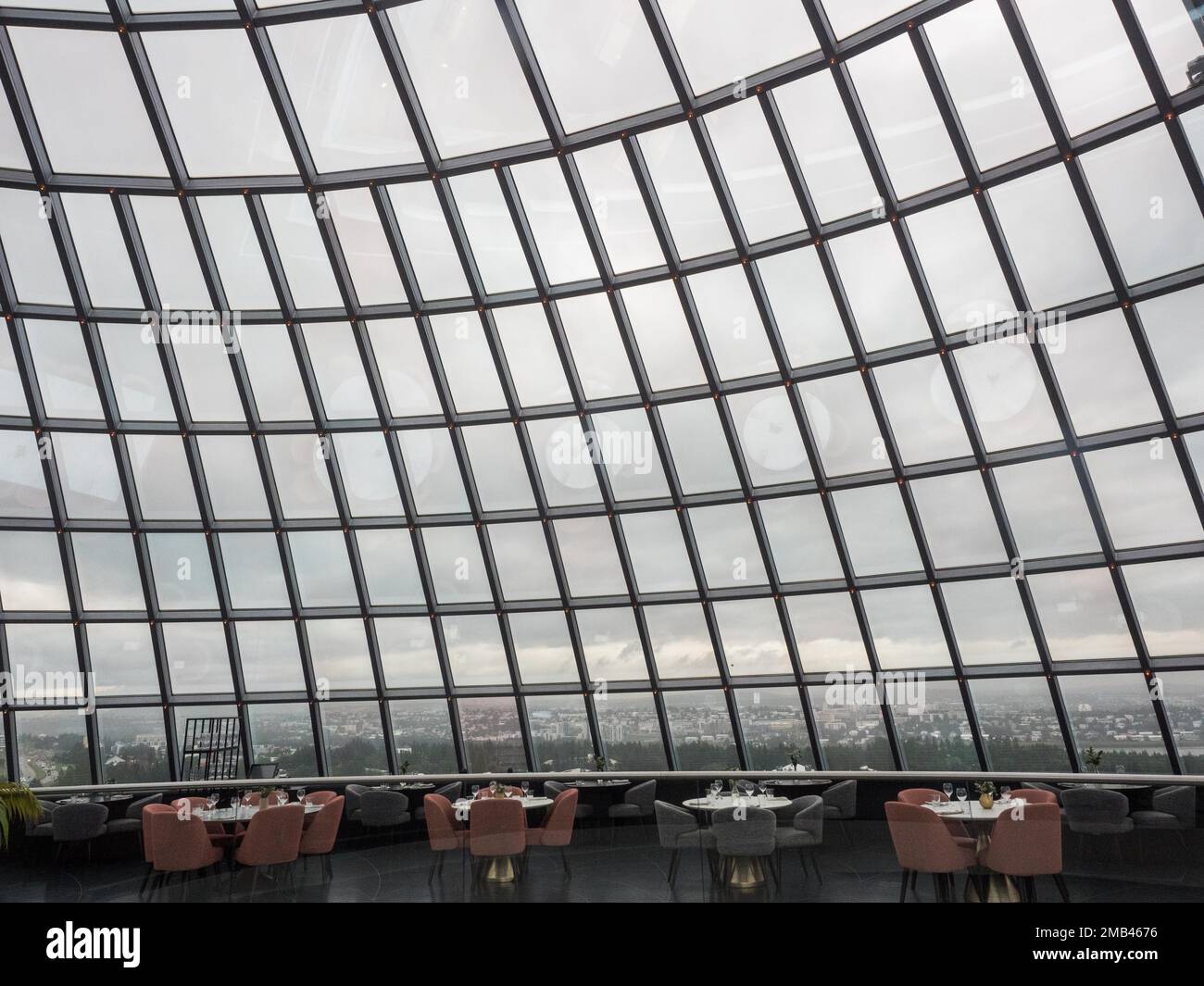 Coffee house and glass architecture, Perlan hot water tank, Reykjavik ...