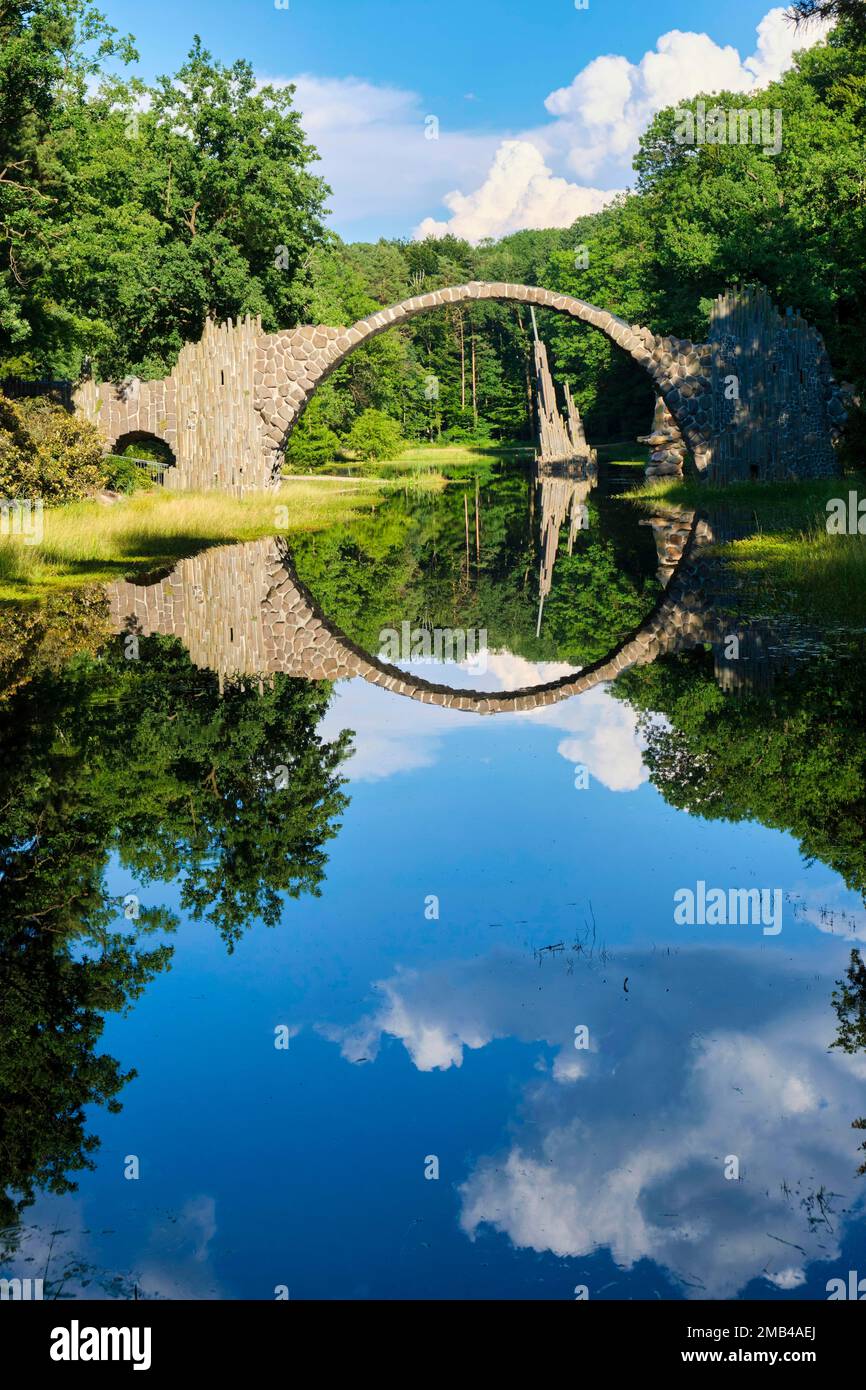 Rakotz Bridge, also Devil's Bridge, and basalt columns, the organ, in ...