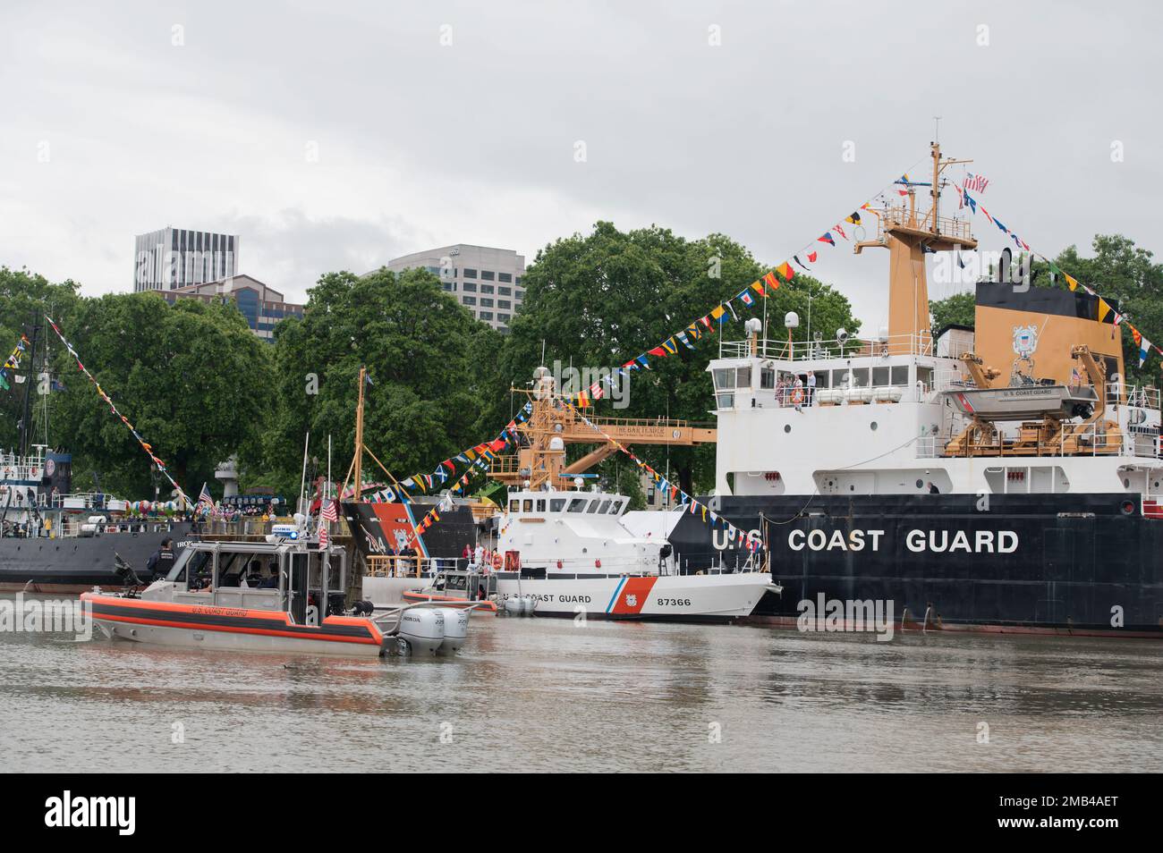 29 foot response boat small ii hi-res stock photography and images - Alamy