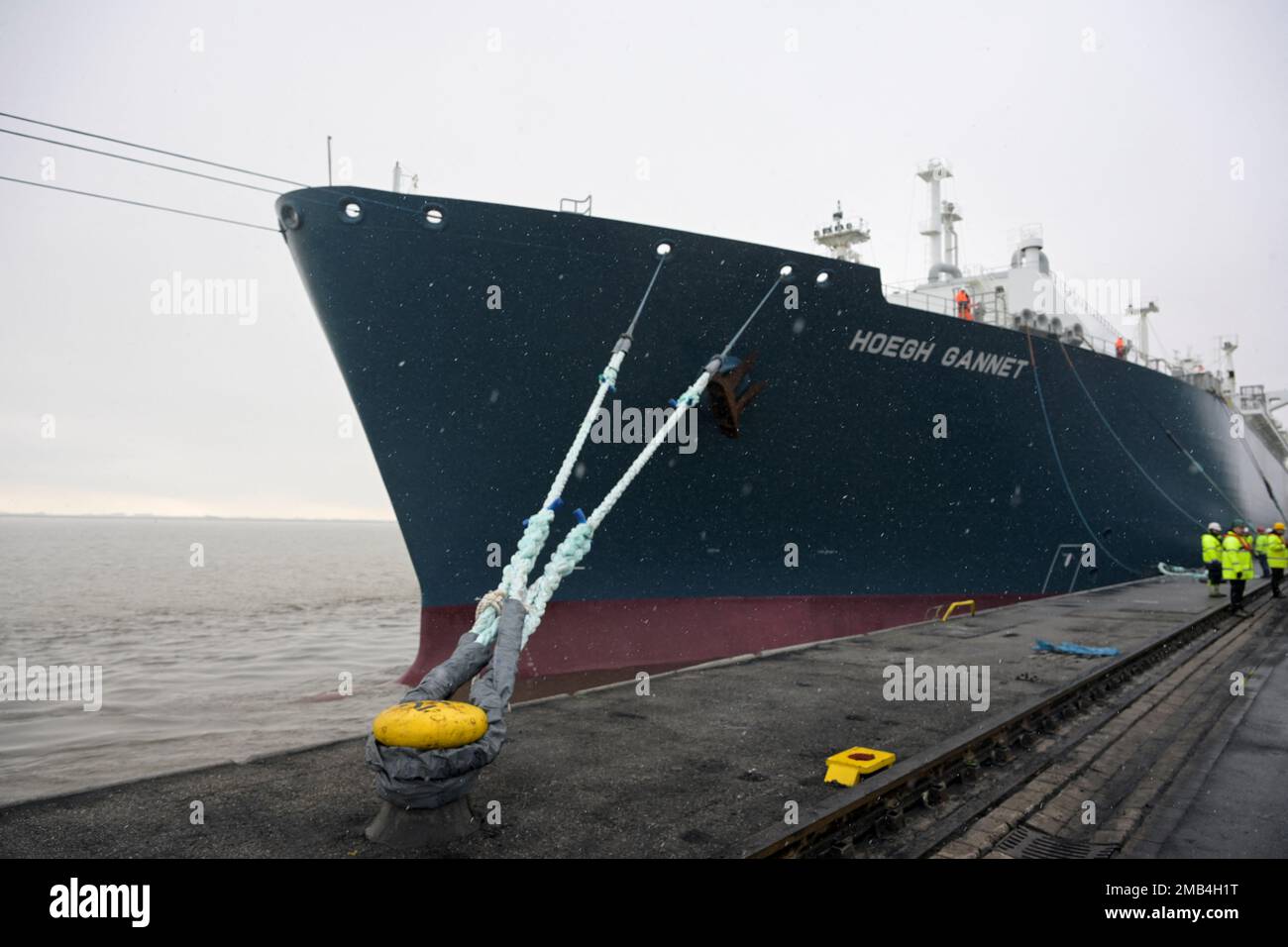 Regasification unit hi-res stock photography and images - Alamy