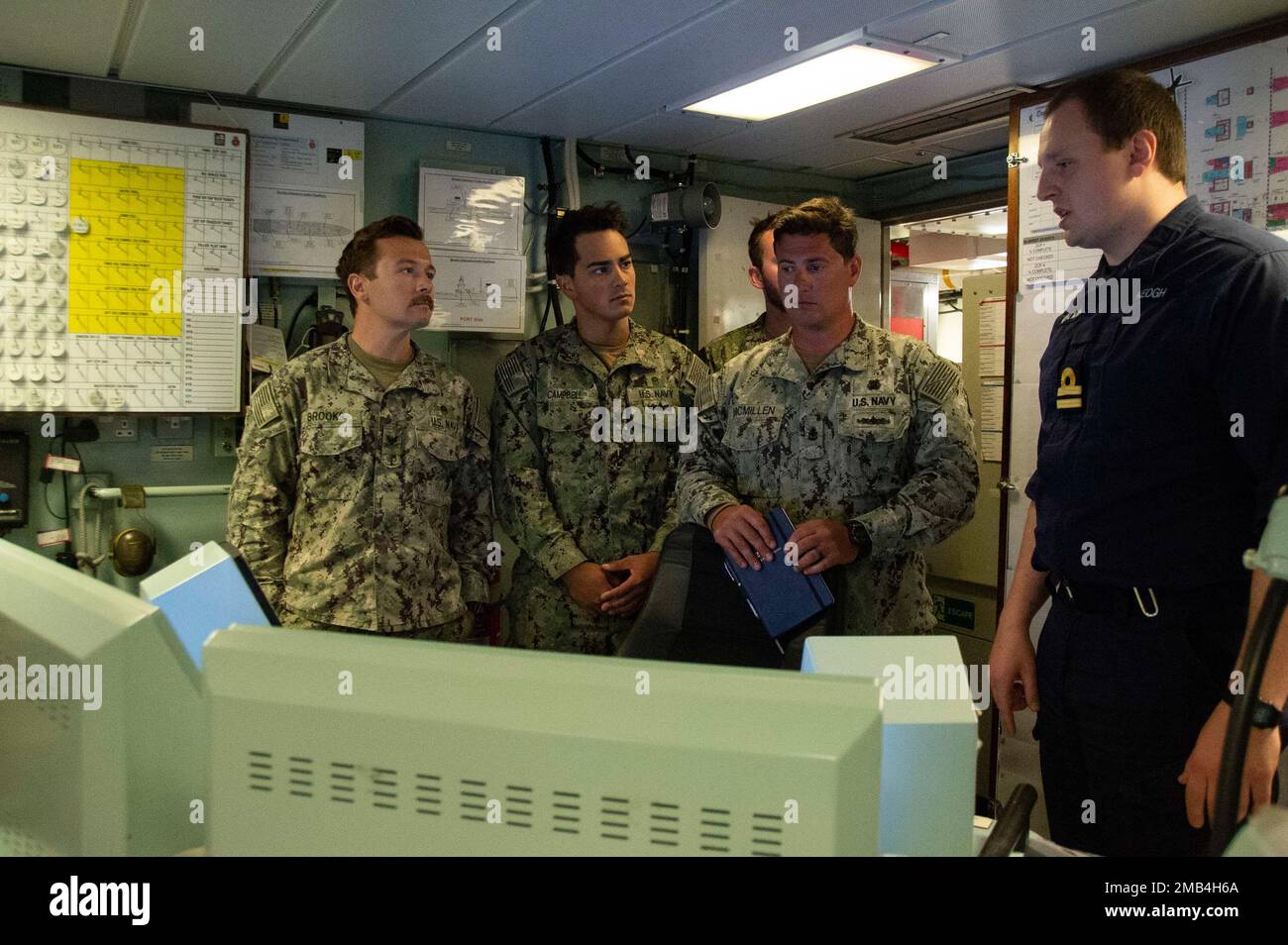 Control room in royal navy hi-res stock photography and images - Alamy