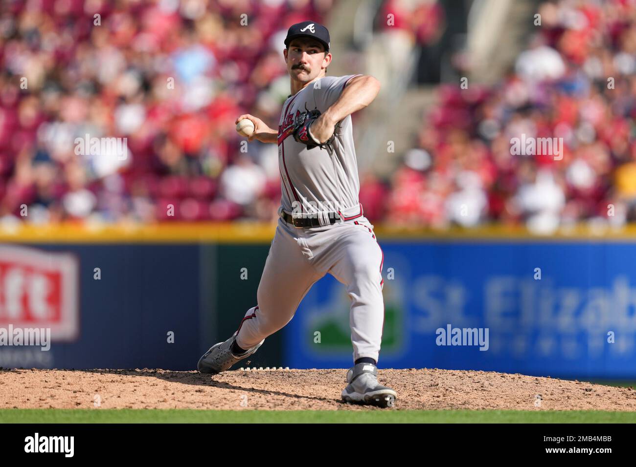 Atlanta Braves starting pitcher Spencer Strider (65) throws during a ...