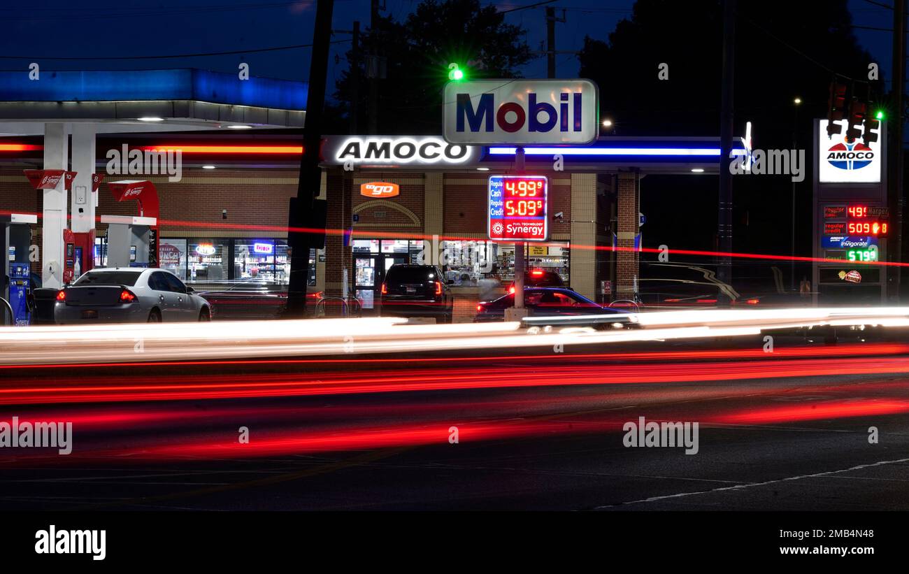 Motorists stop for fuel at gas stations in Detroit, Tuesday, July 5 ...