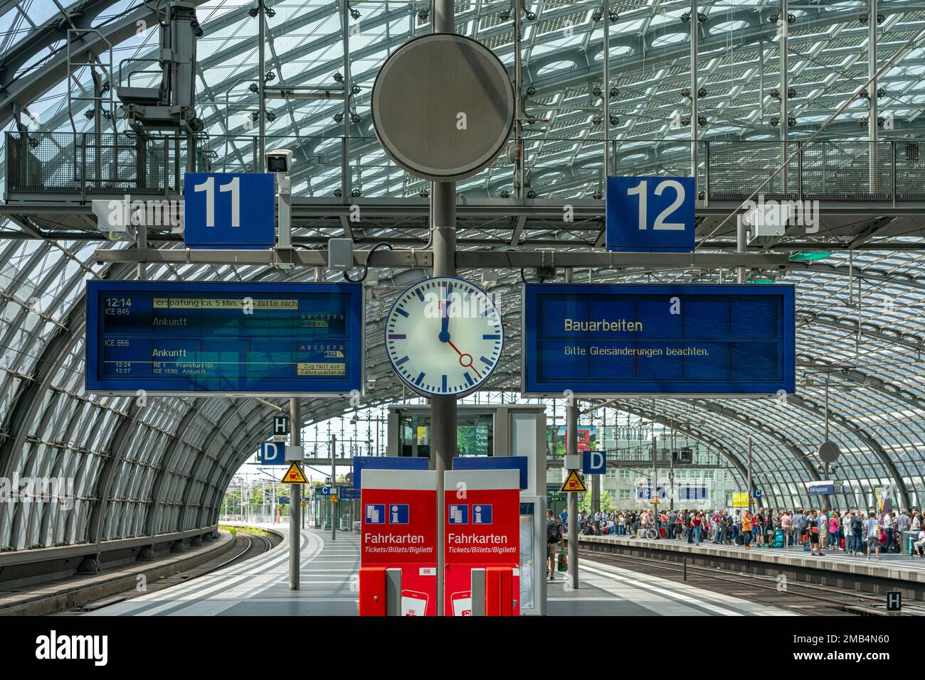 Berlin Central Station, blue display board on the platform, Berlin ...