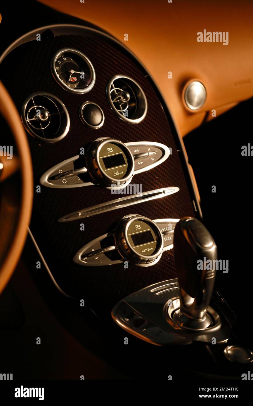 Sports car special model Rembrandt Bugatti from the series Les Legendes ...