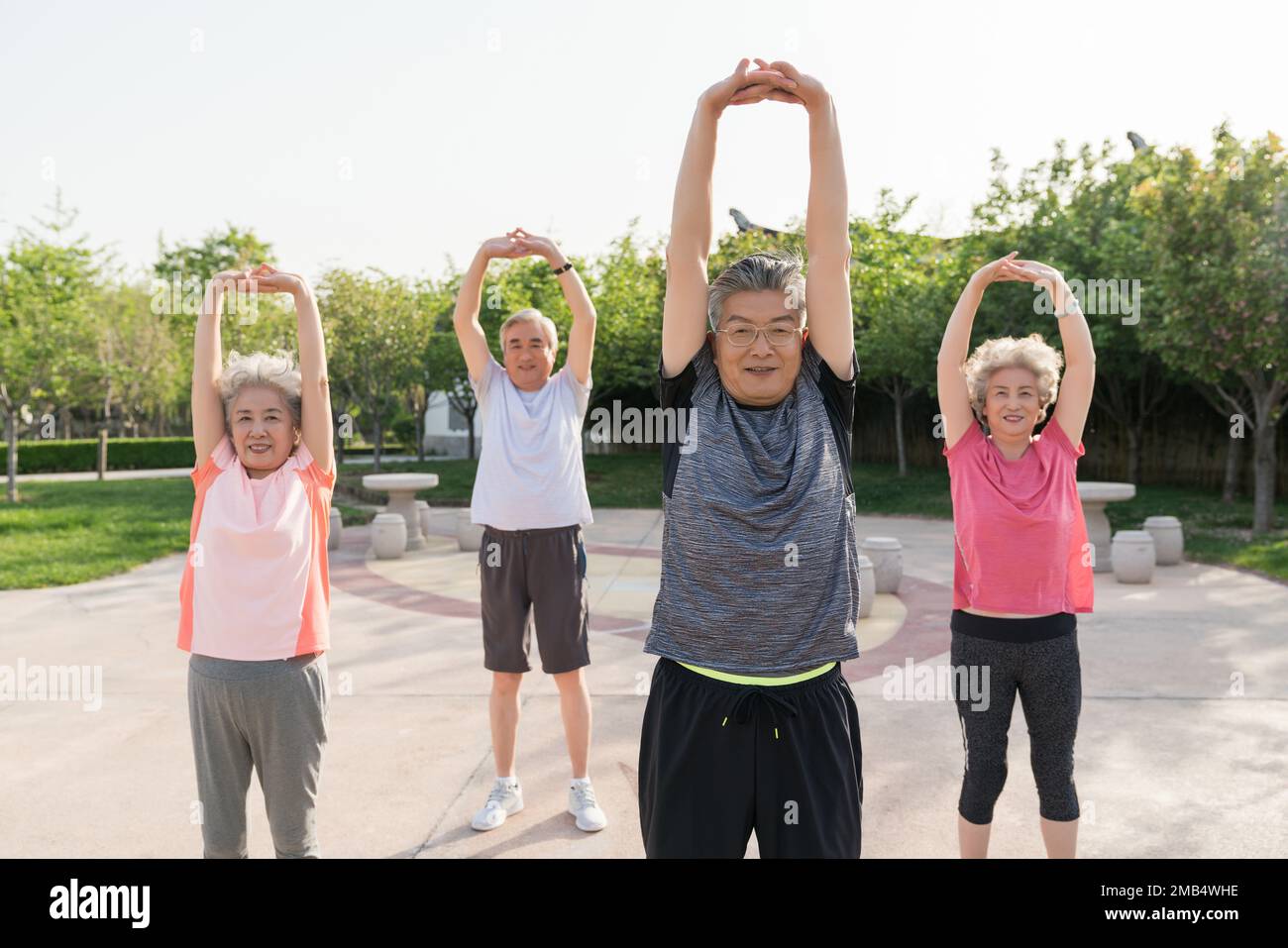 Elderly couples health movement Stock Photo - Alamy
