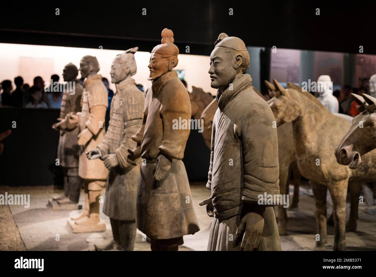Xi an qin shihuang terracotta warriors hi-res stock photography and ...