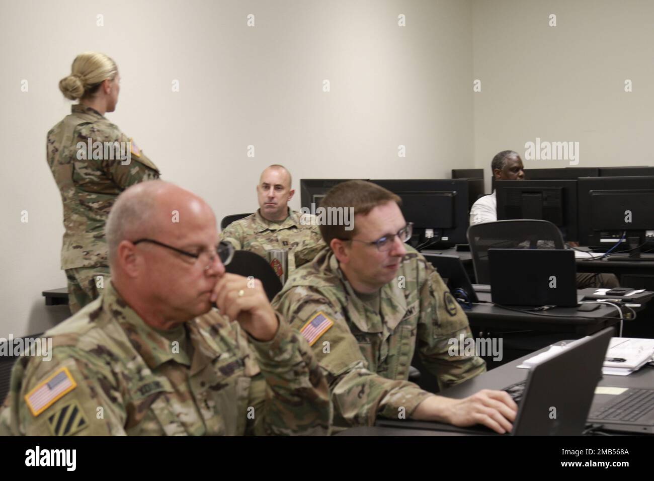 Members of the Louisiana Army National Guard Defensive Cyber Operations ...