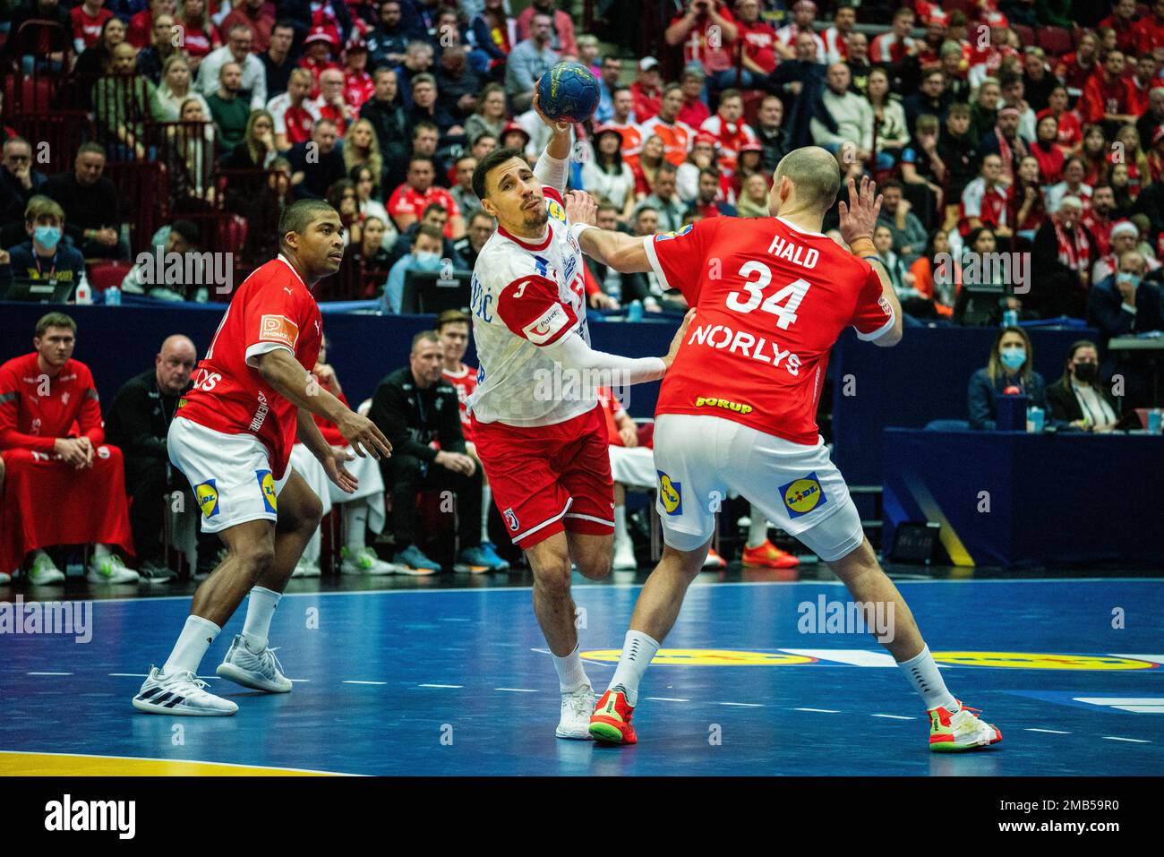 Malmo, Sweden. 19th Jan, 2023. Ivan Martinovic (51) of Croatia and ...