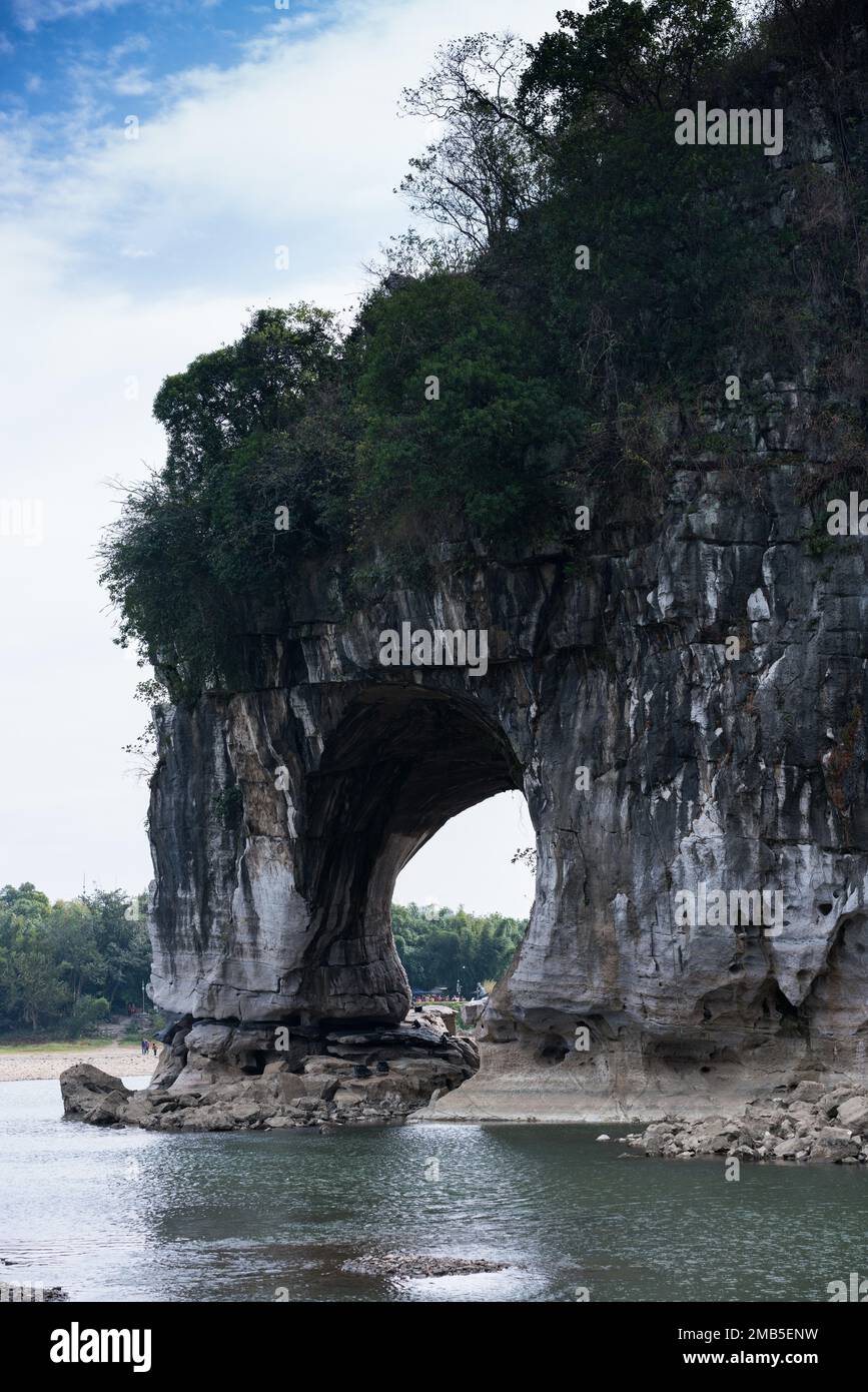 Guilin, elephant trunk hill Stock Photo - Alamy