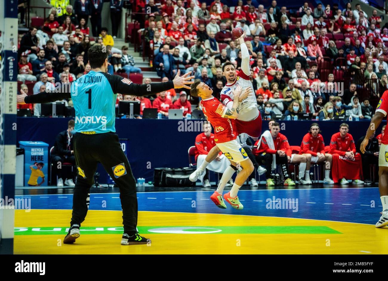 Malmo, Sweden. 19th Jan, 2023. Ivan Martinovic (51) of Croatia and Emil ...