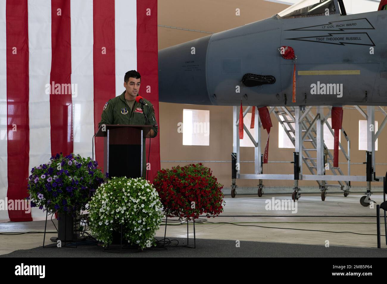 131fs change of command hi-res stock photography and images - Alamy