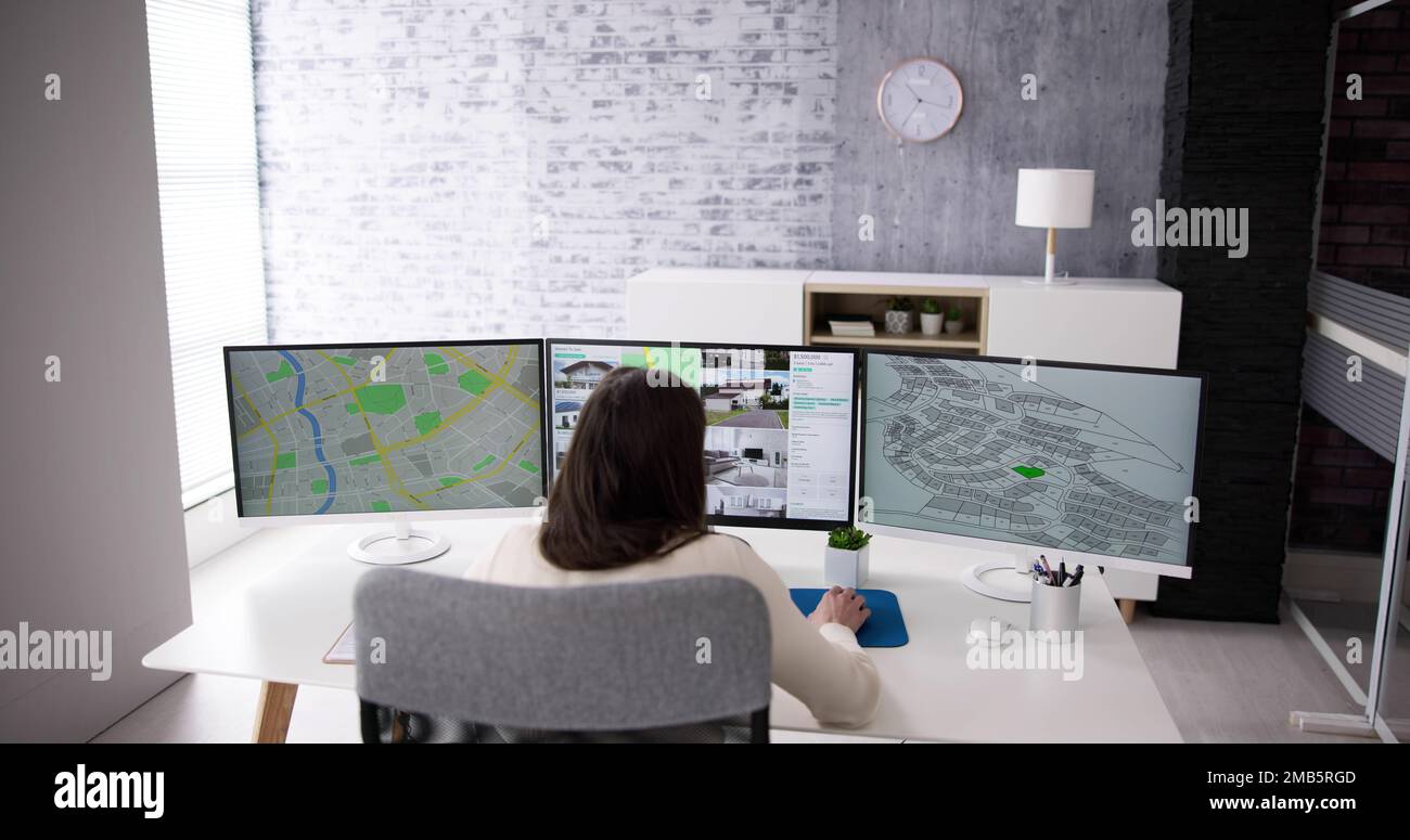 Apartment computer hi-res stock photography and images - Alamy