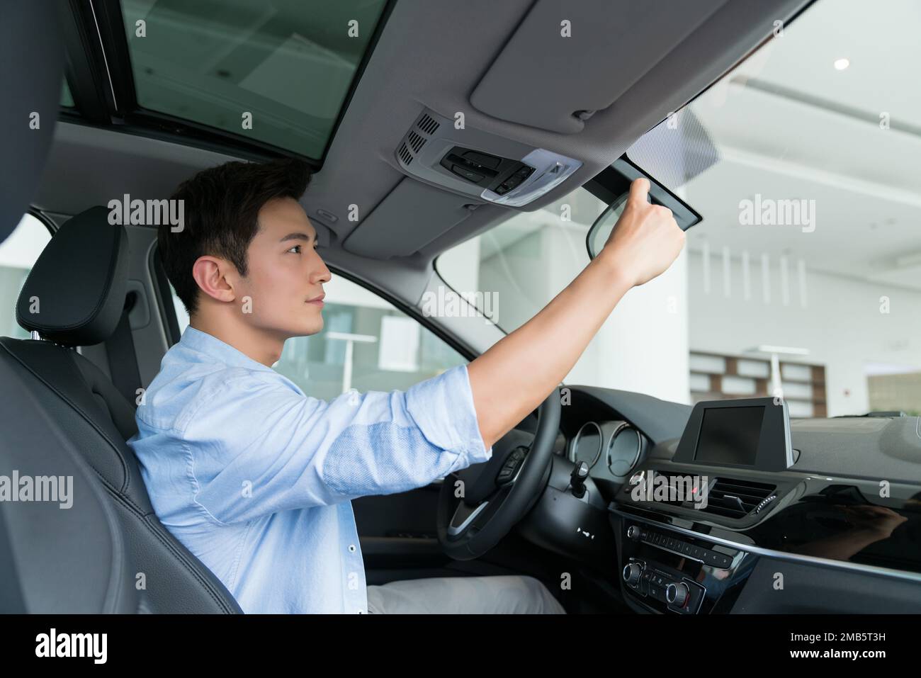 Business man driving hi-res stock photography and images - Alamy