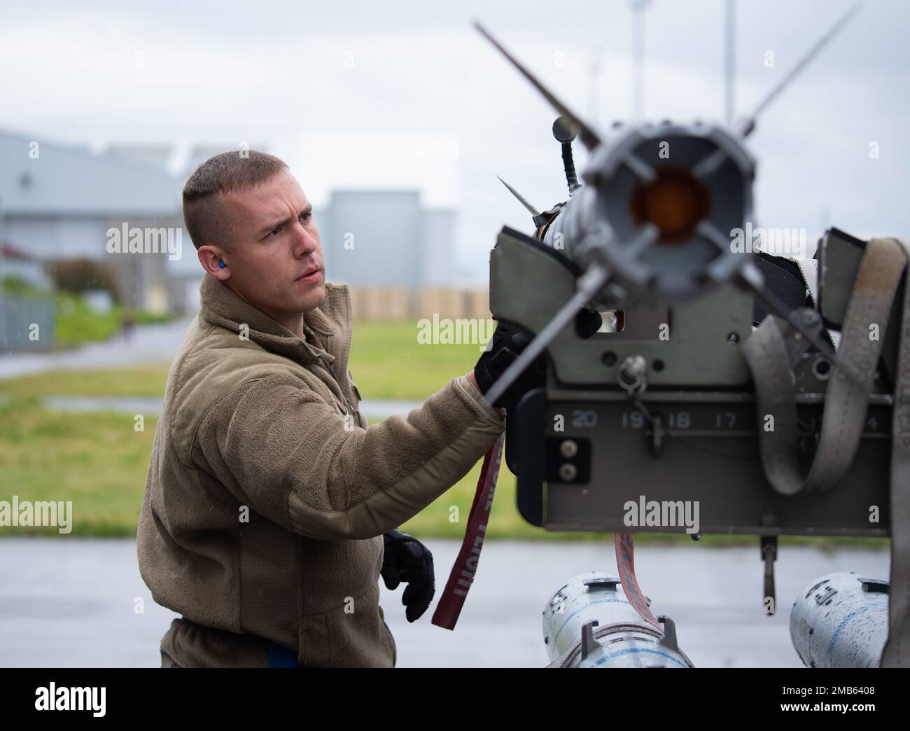 Missile f 15 eagle hi-res stock photography and images - Alamy