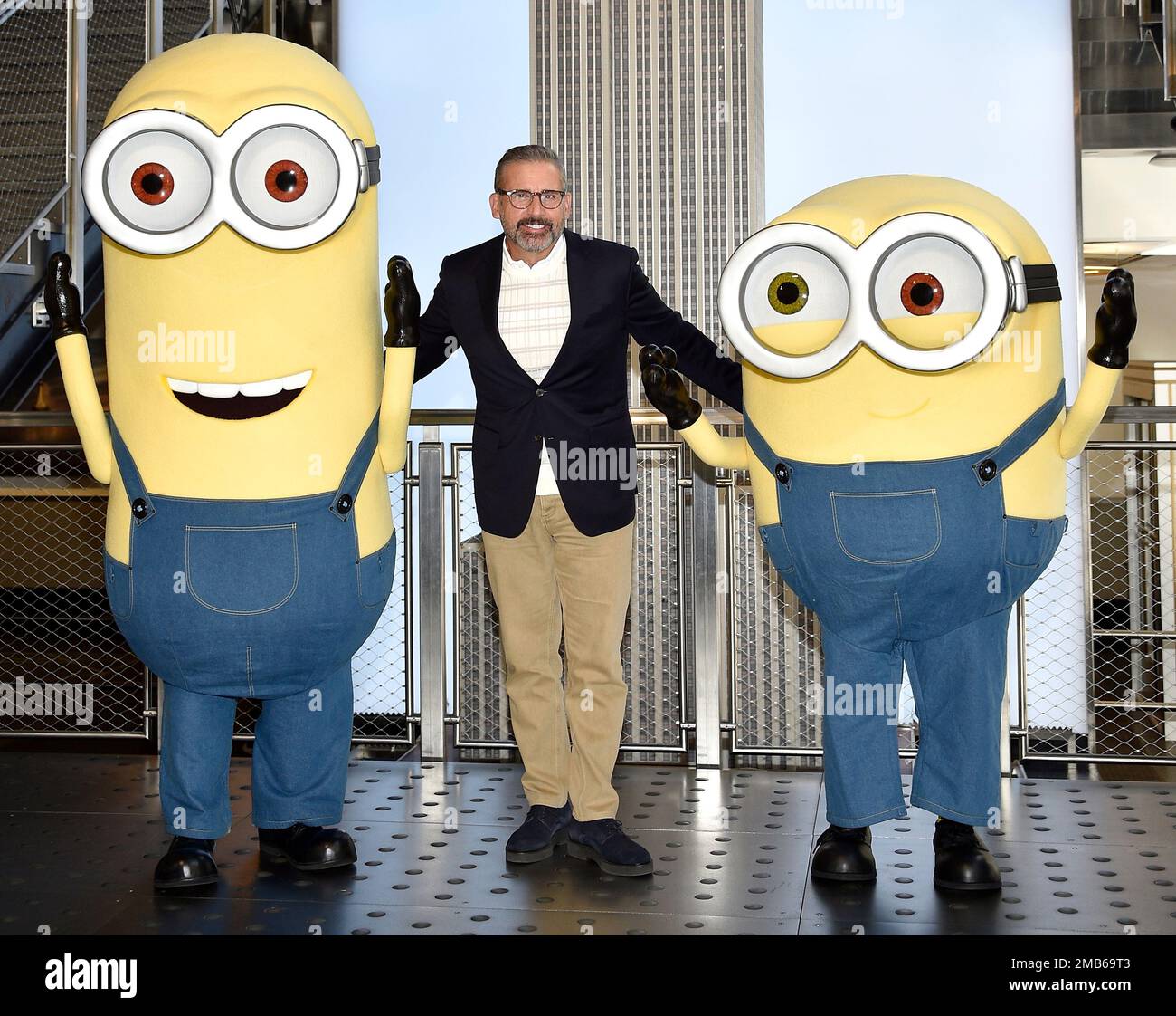 Actor Steve Carell and two Minion characters visit the Empire State ...